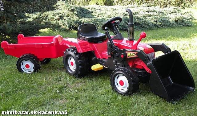 Predám - Detský šlapací traktor s lyžicou a vlečkou, Trenčín | Mimibazar.sk
