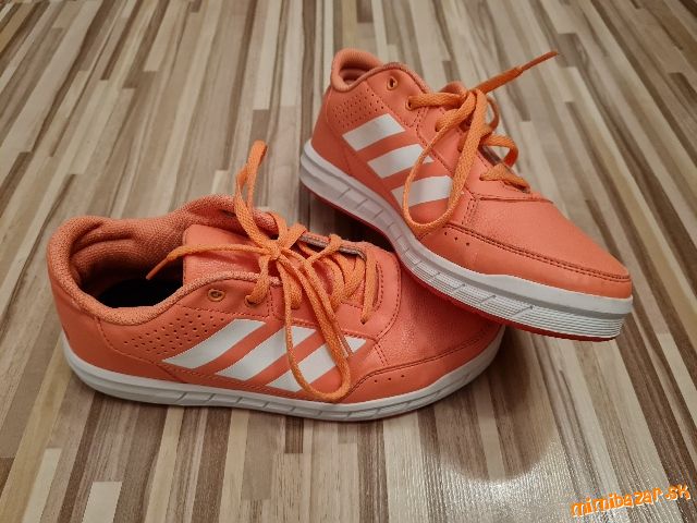 Akcia - Adidas botasky, Zlaté Moravce | Mimibazar.sk